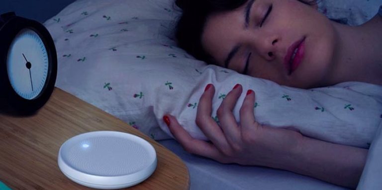 In-Depth Review of the Dodow Sleep Aid Device - Nerd Techy