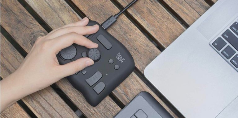 Review of the TourBox Photo and Video Editing Console - Nerd Techy