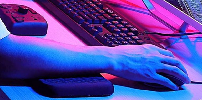 5 Best Mouse Wrist Rest Support Cushions [2023 Updated]