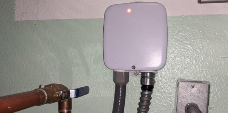 Best Outdoor Wi-Fi Smart Switch Controller - Nerd Techy