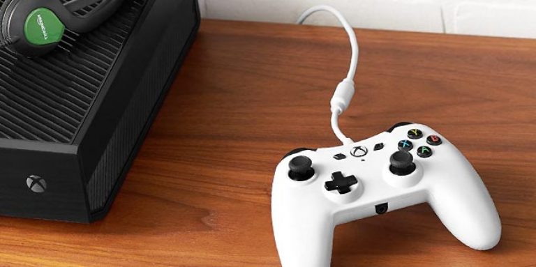 Guide to the Best Wired Xbox One, S, X Controllers - Nerd Techy