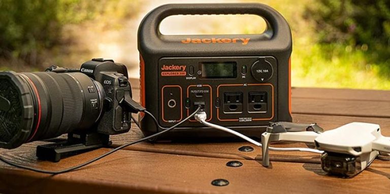 Jackery Explorer 300 Review: 293Wh Portable Lithium Power Station