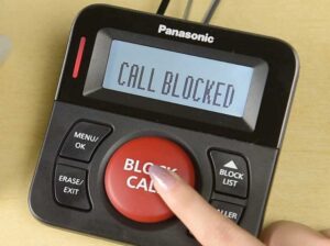 4 Best Call Blockers for Landline Phones [2023 Guide]