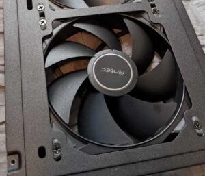 6 Best 140mm Case Fans for Custom PC Builds [2023 Updated]