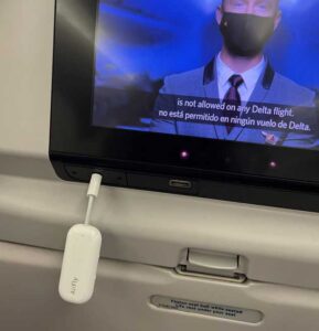 5 Best Bluetooth Headphone Adapters for Flights (2024)