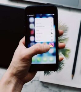 How to Add Subscribe Button on Instagram - Nerd Techy