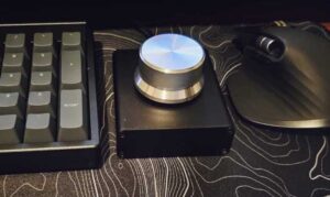 5 Best USB Volume + Mute Control Knobs for Audio Adjustment (2023)