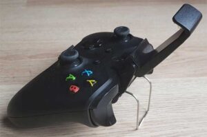 6 Best Xbox Controller Phone Mounts for Mobile Gaming in 2023 - Nerd Techy