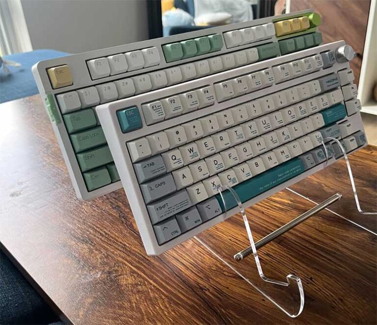 5 Best Keyboard Display Stands to Show Off Your Collection [2023]