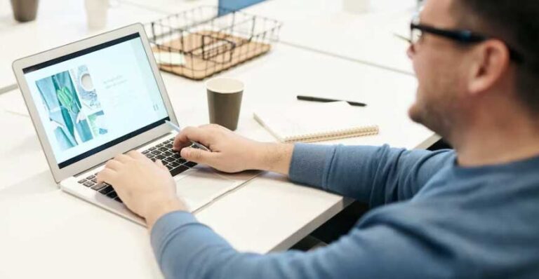 How Do You Type a Checkmark on Your Computer? Here are 6 Ways