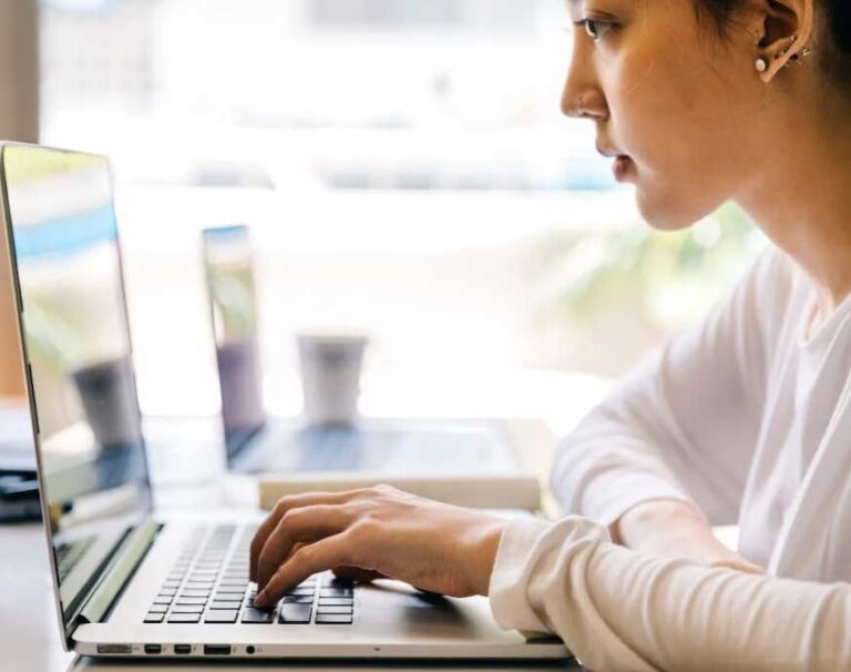 How Do You Type a Checkmark on Your Computer? Here are 6 Ways