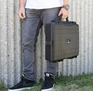 5 Best Rugged Waterproof Laptop Cases [2023 Updated]