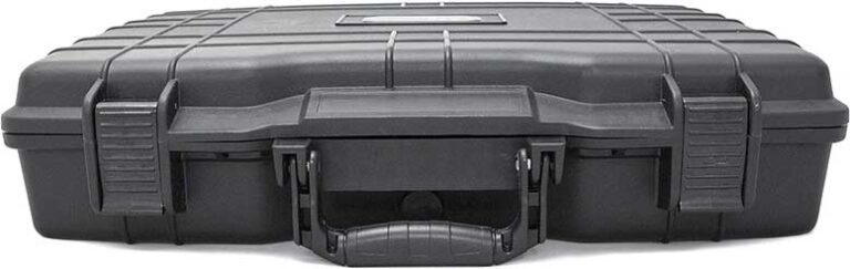 5 Best Rugged Waterproof Laptop Cases [2023 Updated]