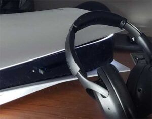 4 Best PS5 Bluetooth Adapters for Audio [2023 Updated] - Nerd Techy