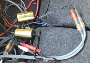 4 Best Ground Loop Noise Isolators [2024 Updated] - Nerd Techy