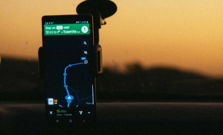 Why Is Google Maps Showing Me in the Wrong Location? Here are 4 Reasons ...