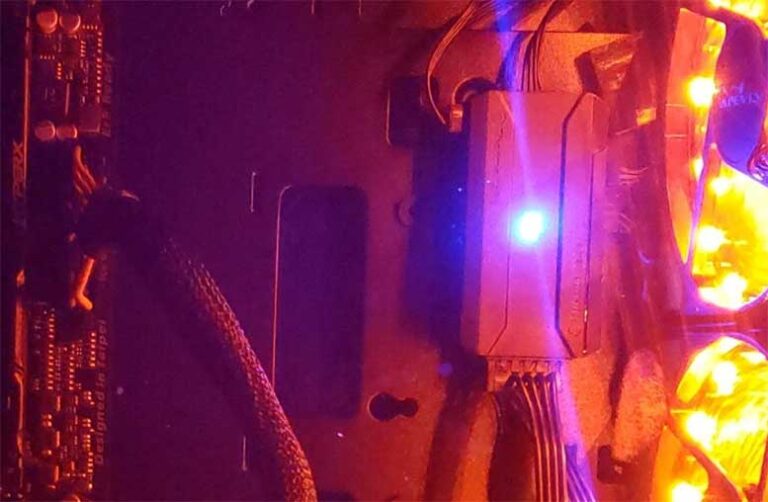 4 Best PWM Fan Hub Controllers in 2024 - Nerd Techy