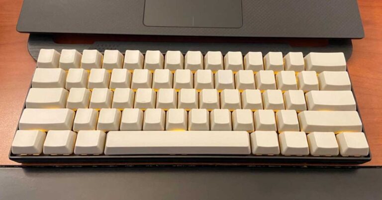 6 Best Blank Keycaps for a Minimalist Keyboard [2023] - Nerd Techy