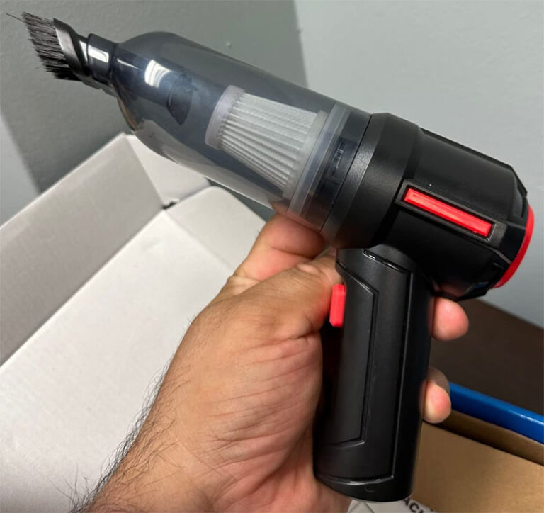 3 Best Keyboard Vacuum & Air Dusters [2024 Updated]