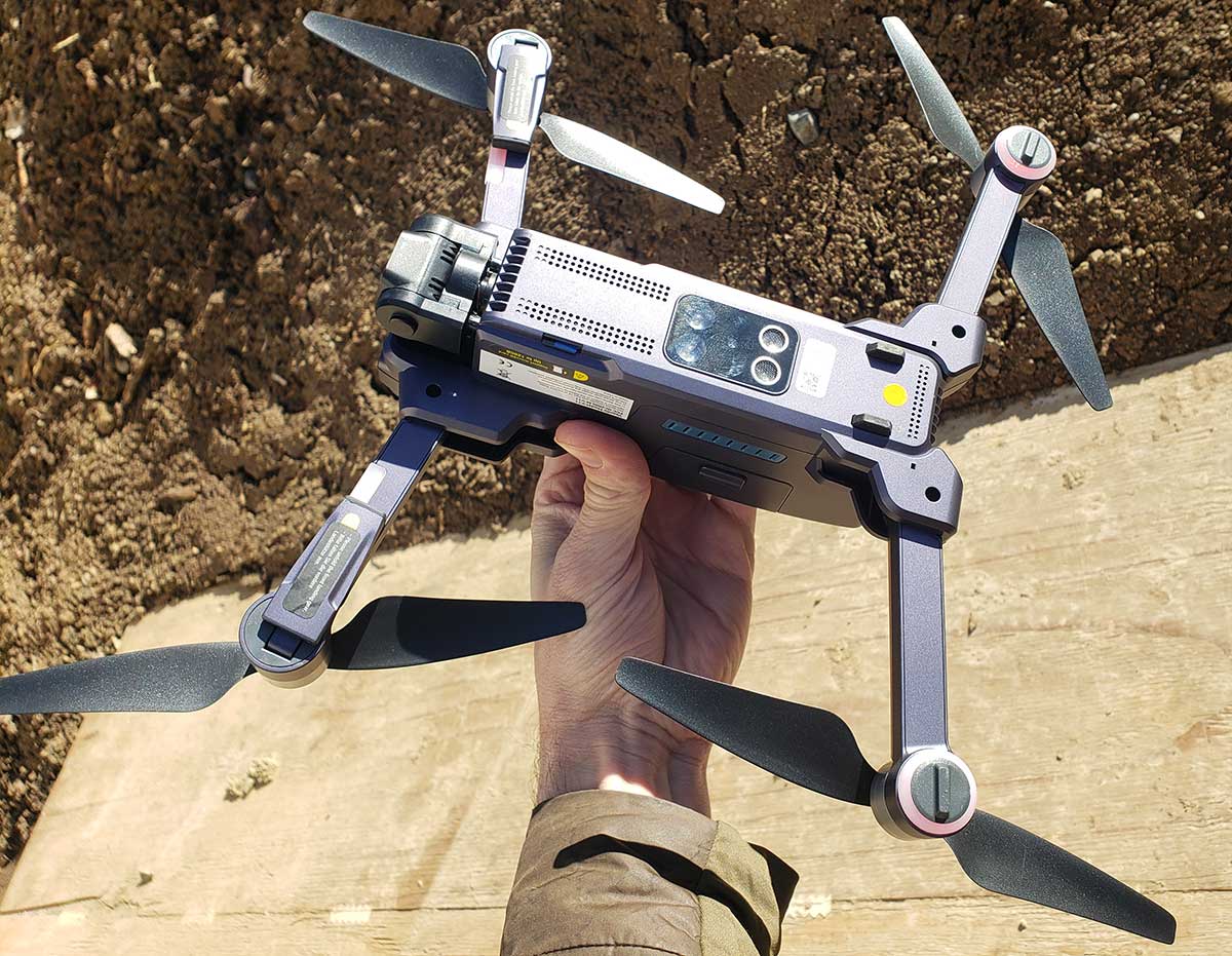 Ruko Veeniix V11 Drone Review: Fun Flight, Questionable Distance?