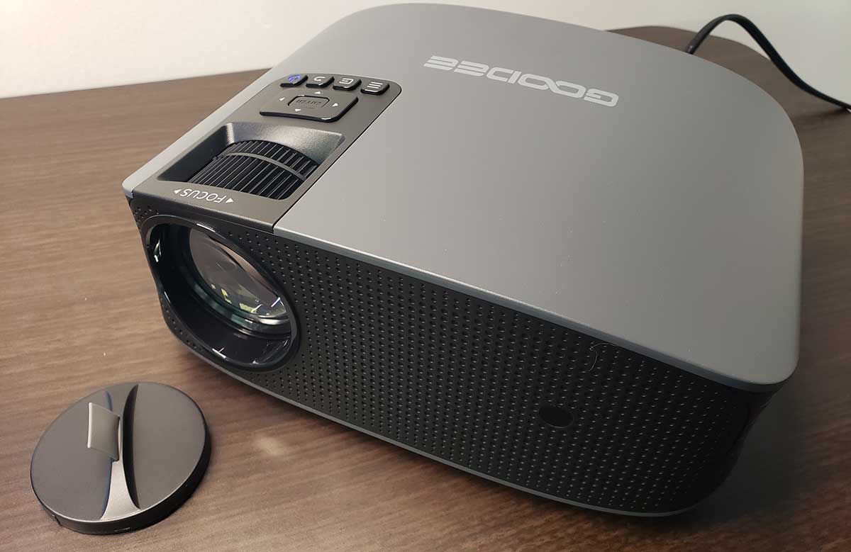 GooDee YG600 Plus Projector Review: Excellent Performance for the Price - Nerd Techy