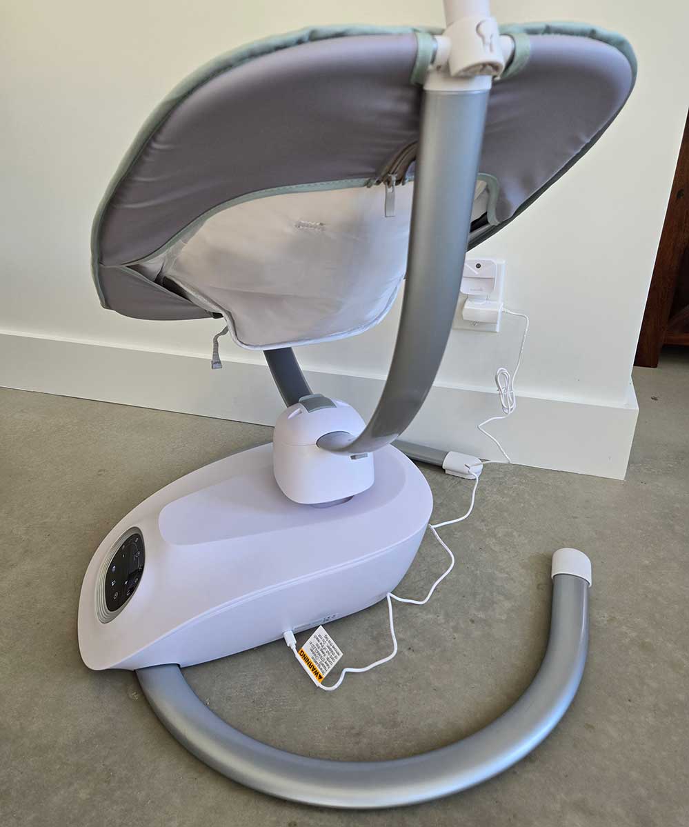 The Momcozy CocoSway Baby Swing is Well-Designed and Ready for ...