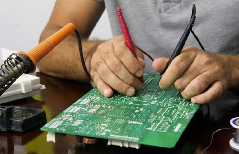 How to Properly Use a Digital Multimeter for Troubleshooting - Nerd Techy