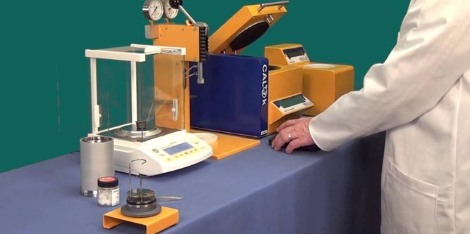 Ultimate Guide to the Best Calorimeters for 2020-2021